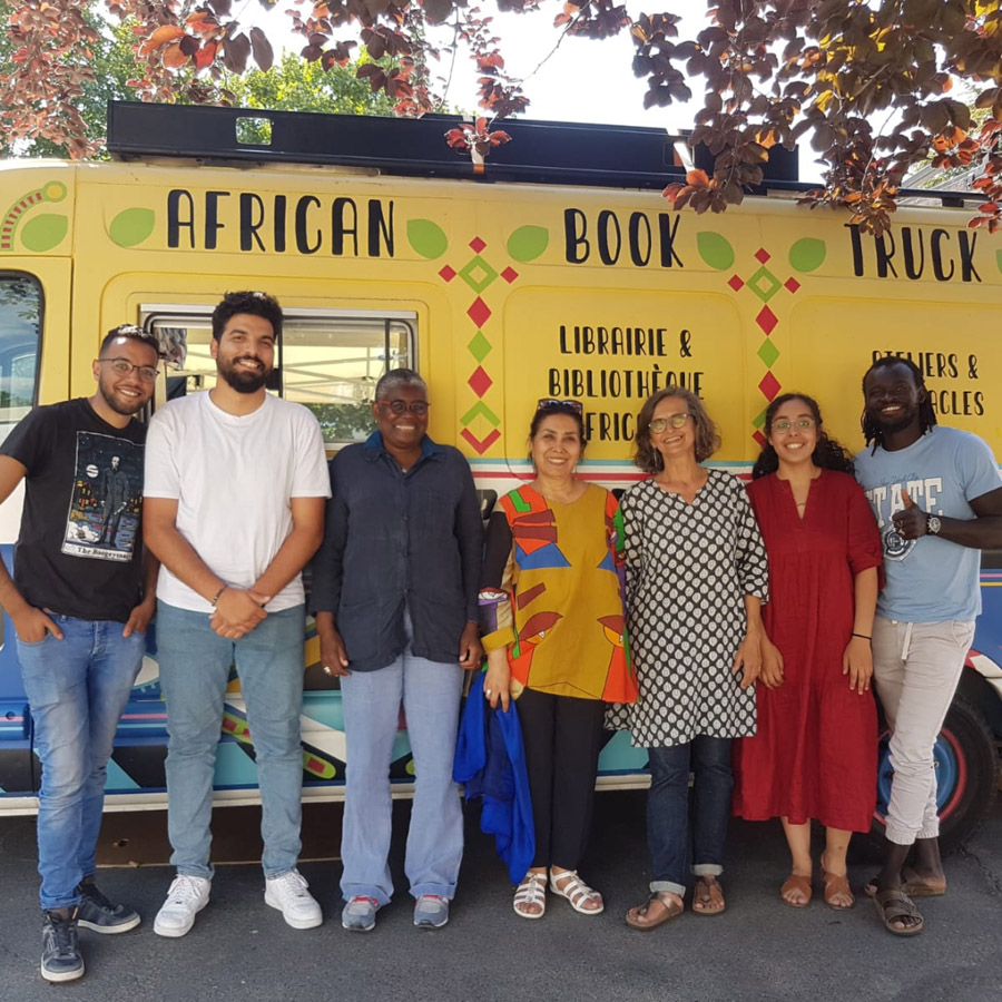 L'african book truck en 2024 - Paroles Indigo